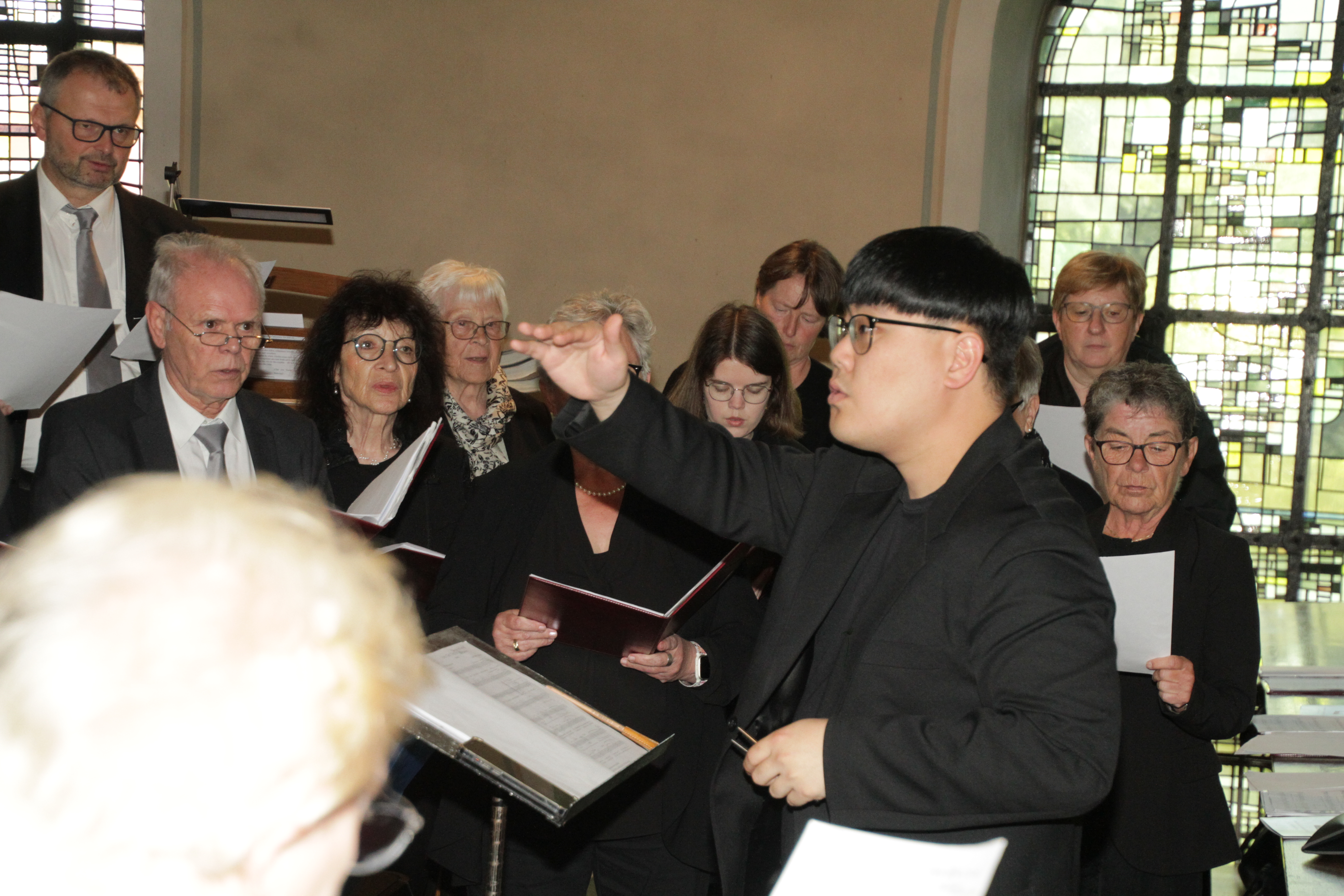 Neuer Dirigent:Hyunsik Shin folgt auf Johannes Kohlmann – Chor an St ...